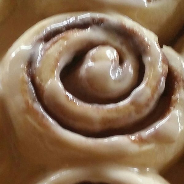 After 10 Years, We Finally Hit Upon the Perfect Cinnabon Cinnamon Roll ...